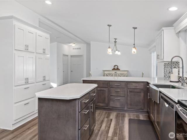 1391 st Ave Ct E, Unit 244, Tacoma, WA 98445 | MLS #2492