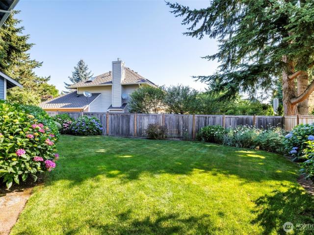 1391 th Avenue SE