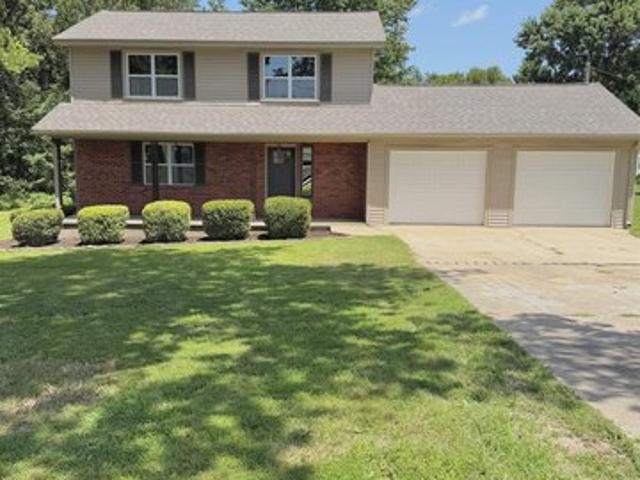 1391 Wiley Dr, Piggott, AR 72454