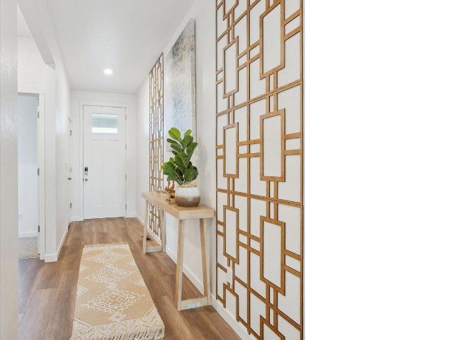 13923 Garnet Drive
