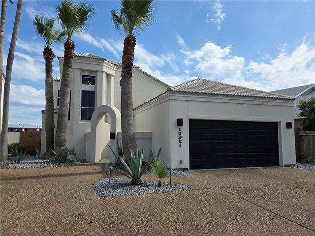 13921 Dasmarinas Dr, Corpus Christi, TX 78418