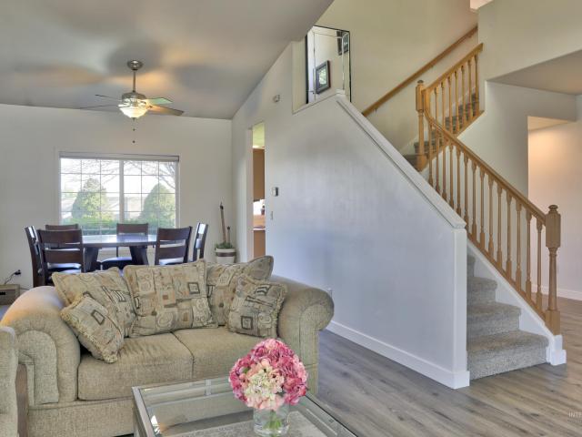 13926 W Bunkerhill Ct