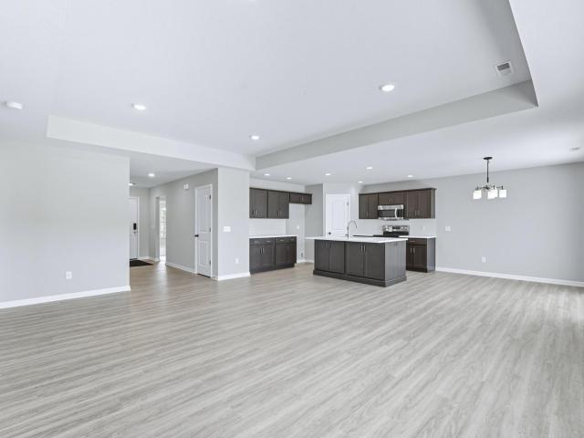 1392 Lancelot Lane