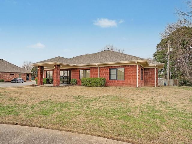 1392 Plaza Place