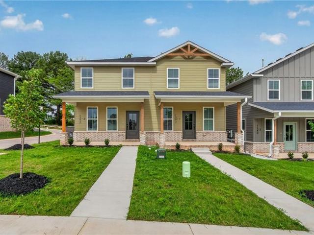 1392 S Yampa Bnd, Fayetteville, AR 72701