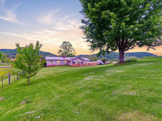 1392 Watson Road