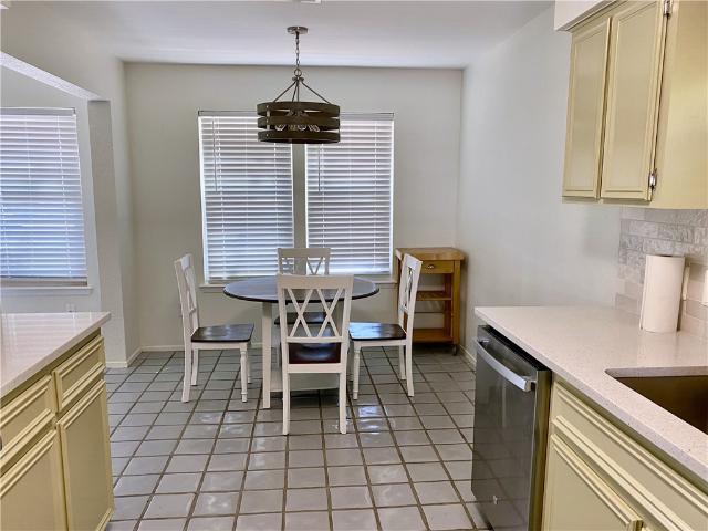 13933 Man O War Court