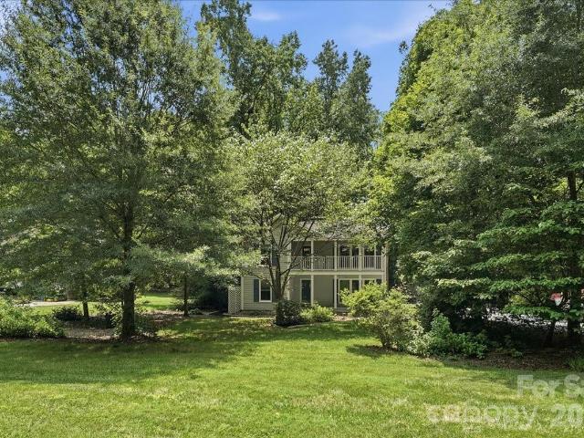 13930 Maple Hollow Lane