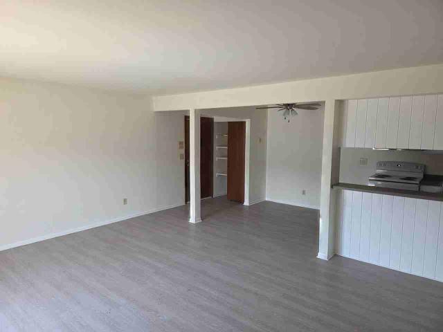 1393 Meadowcreek Dr. 2 Bedroom Apartment for Rent at 1393 Meadowcreek Dr, Pewaukee, WI 53072