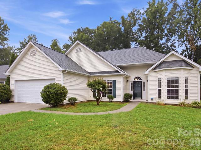 1393 Hollythorne Drive
