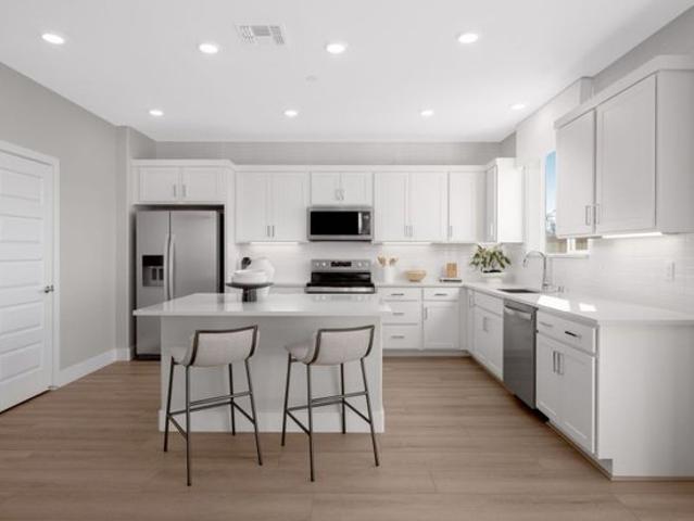 1393 Romey Dr, Lincoln, CA 95648