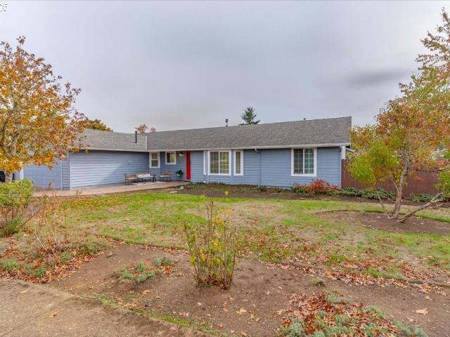 1393 sw alexander dr
