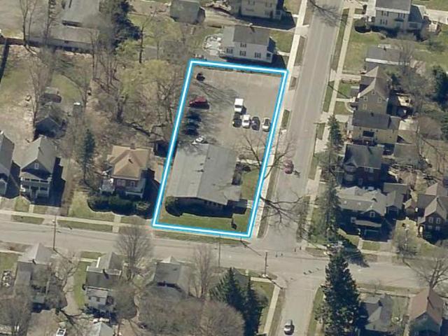 139 141 Groton Ave