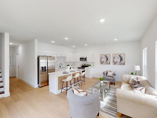 139 & 141 Sunnydale Circle