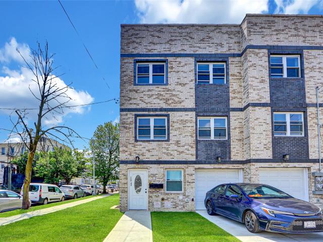139 2 th Avenue | Compass