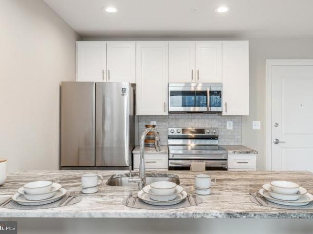 139 59 N 23Rd Street # 205