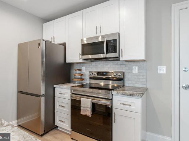 139 59 N 23Rd Street # 220