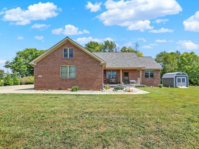 139 Campbell Rd, Greenwood, IN 46143