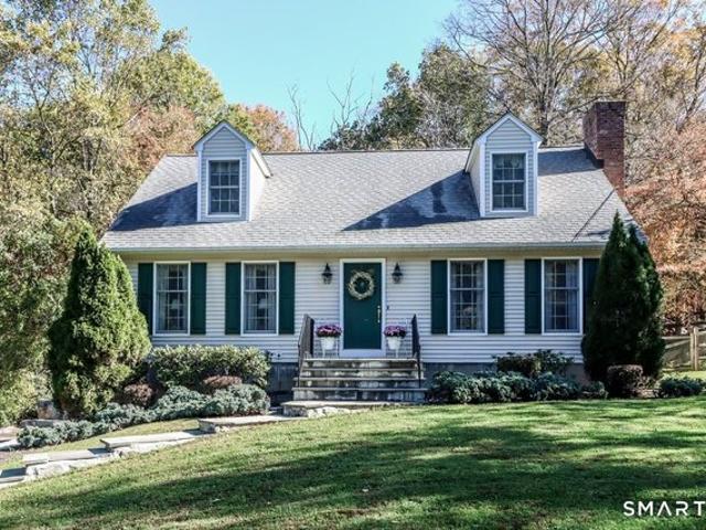 139 Candlewood Mountain Rd, New Milford, CT 06776