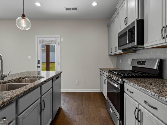 139 Ashton Pl, Newnan, GA 30265 | MLS #10733