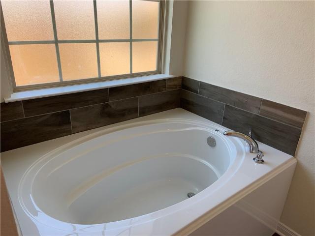 139 Bates Ct, Huntsville, TX 77320 | MLS #26004
