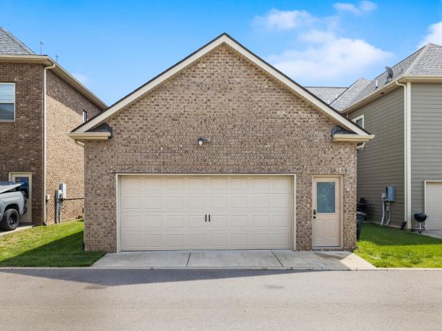 139 Benjamin Ln