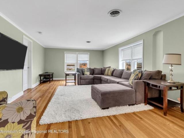139 Brighton Avenue, 9A, Long Branch, NJ 07740