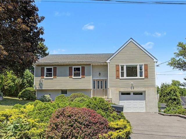 139 Broad St, Hawthorne, NY 10532