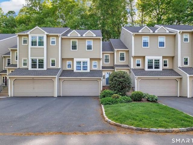 139 Governor Trumbull Way Unit 139, Trumbull, CT 06611