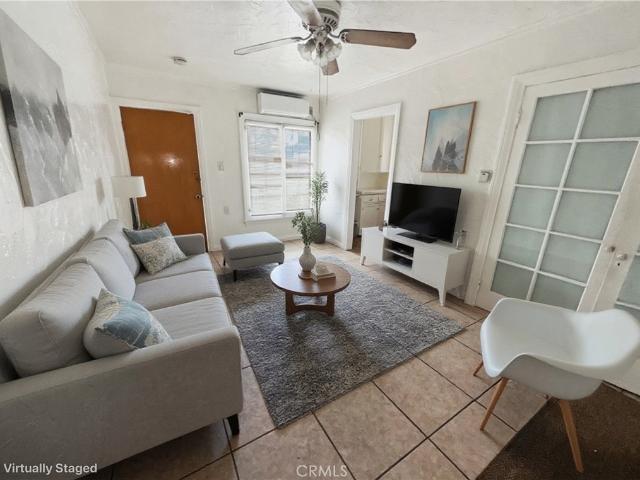 139 E 3rd