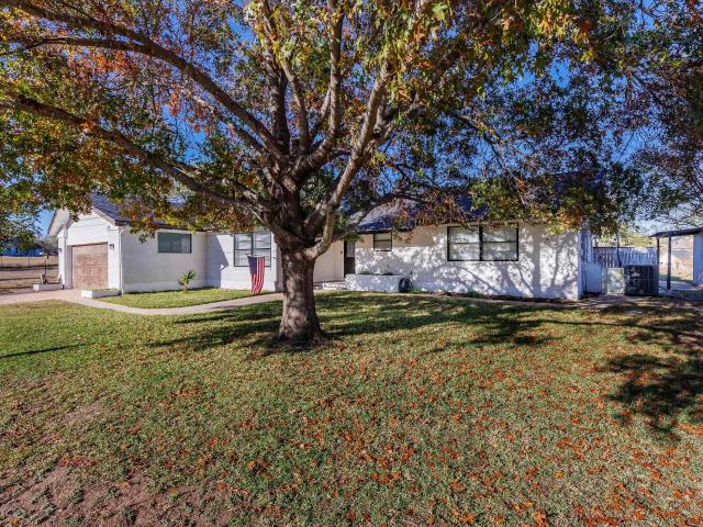 139 E Cottonwood Dr, Granite Shoals, TX 78654 | MLS #177386