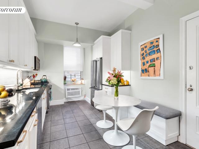 139 East 94th Street, New York, NY