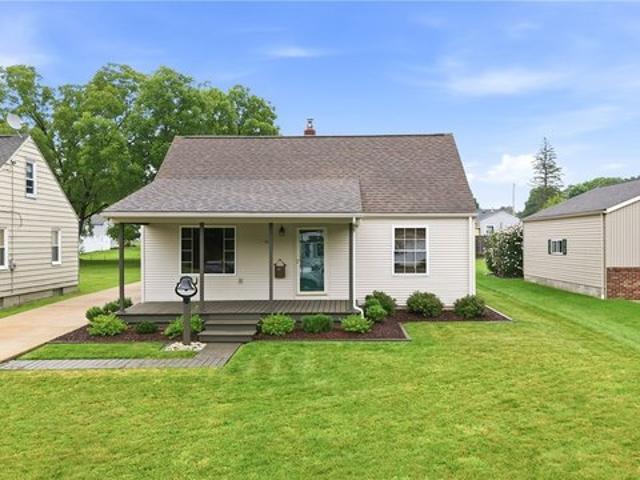 139 Fox St, Hubbard, OH 44425