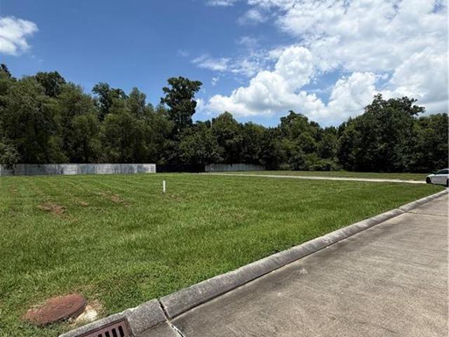 139 Forest Oaks Drive