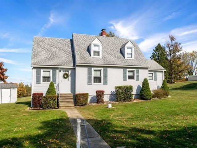 139 Holly Place Rd, Mount Pleasant, PA 15666