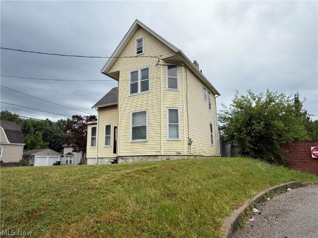 139 Harrison Avenue SW