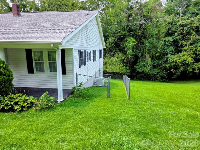 139 Indian Trail
