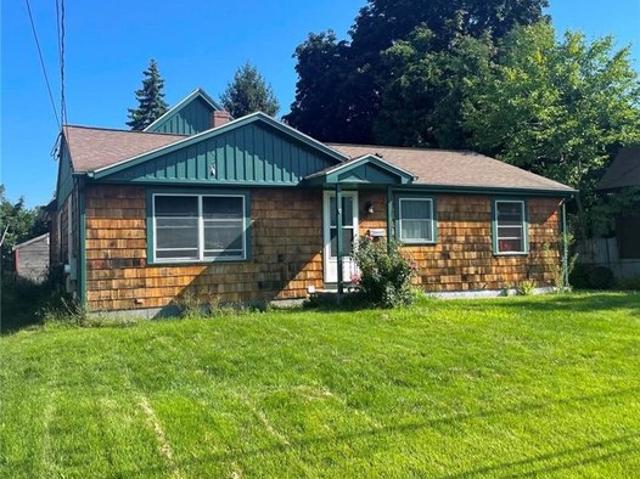139 Jenks Ave, Central Falls, RI 02863
