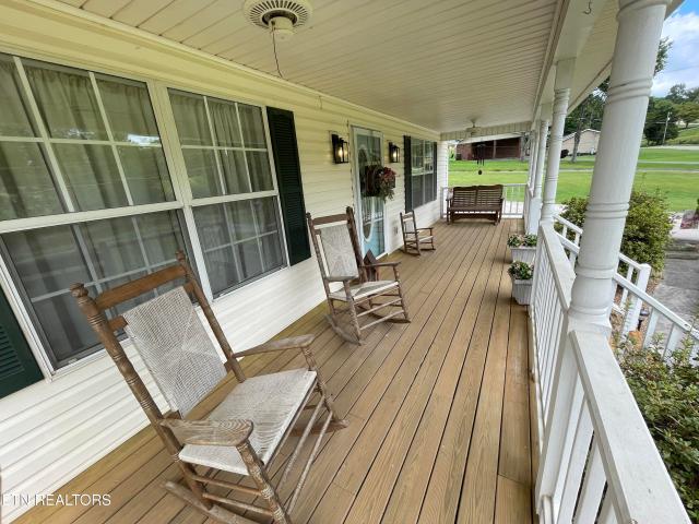 139 Oakland Rd