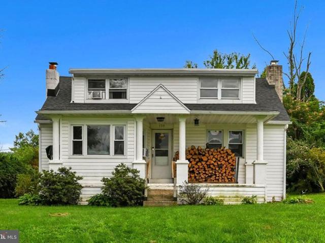 139 Old State Rd, Reading, PA 19606