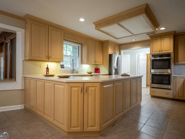 139 Lake Forest Drive
