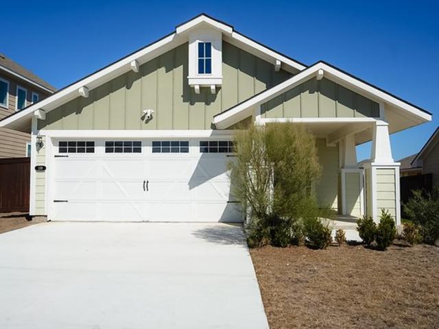 139 Lyndon Dr, San Marcos, TX 78666