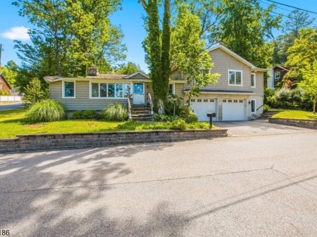 139 Mohawk Trl, Wayne, NJ 07470