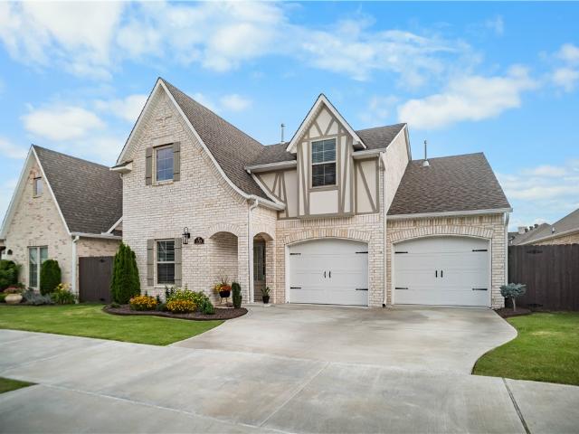139 N Hawkstone Drive