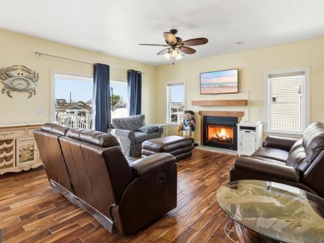 139 N Spinnaker Drive