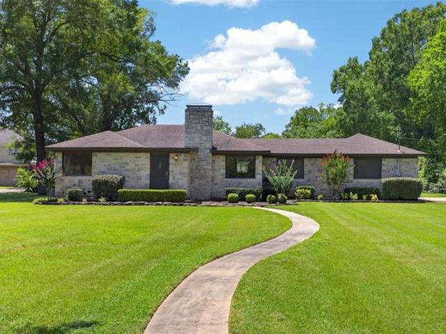 139 S Grace St, Crockett, TX 75835
