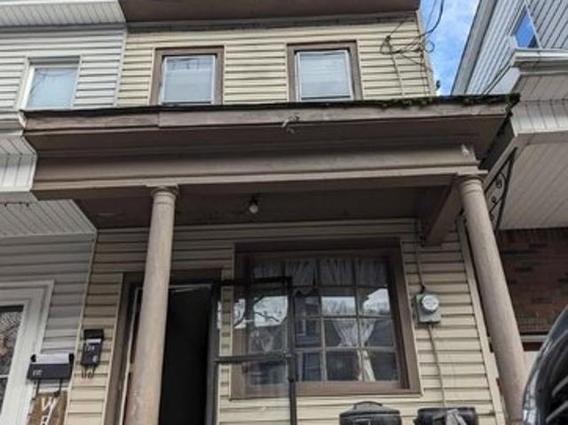 139 S Shamokin St, Shamokin, PA 17872