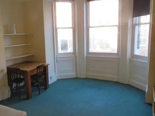 139 Southwood Lane, London, N6 5TA, United Kingdom | Studio apartment for rent #120598037 | Rentberry