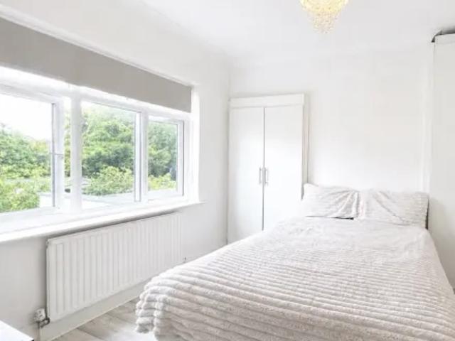 139 Southbury Road, London, EN1 1YE, United Kingdom | 1 bed house for rent #168151488 | Rentberry
