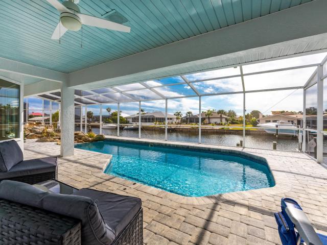 139 Seville Pl SW, Port Charlotte, FL 33952 | MLS #B26035